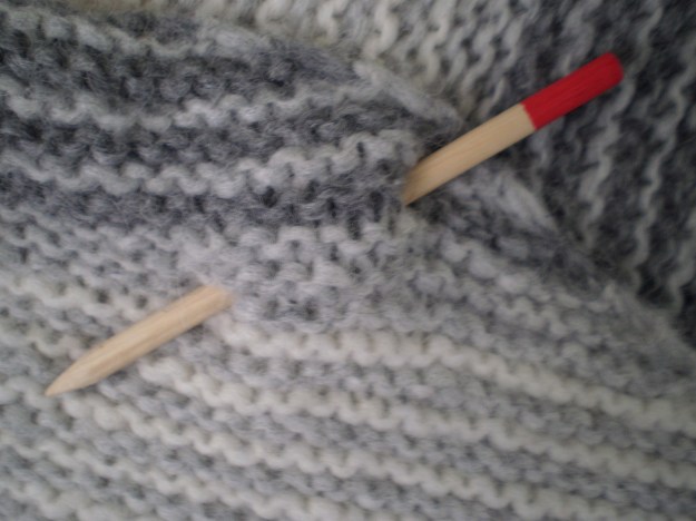 Tutorial: Shawl Pins | On the Needles